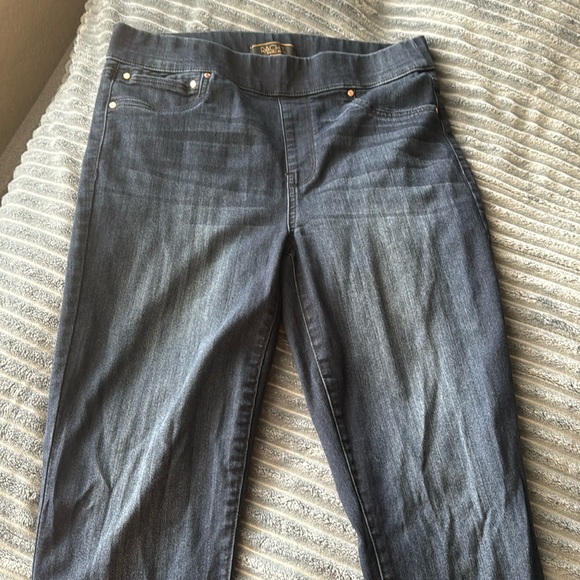 RACHEL Rachel Roy | Jeans | Pull On Jeans Jeggings With Back Pockets ...